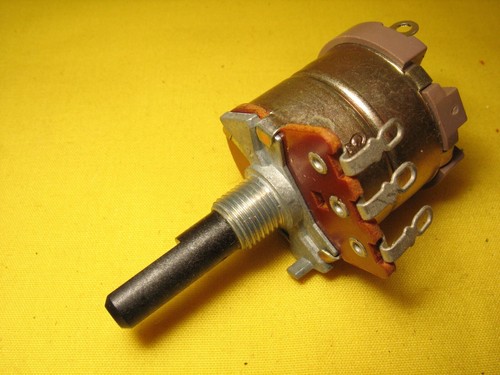 Potentiometer 5k ohm B with double pole pull switch on sw Pot 5kB DPST ...