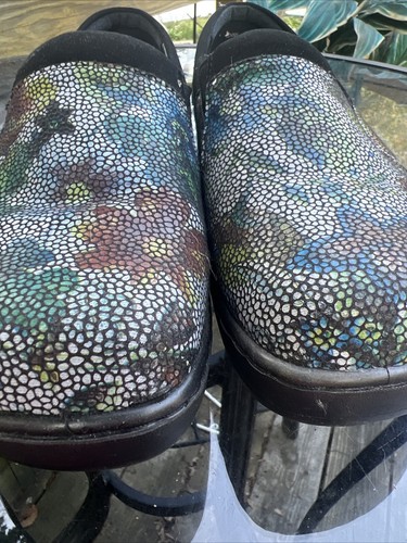 Glolily Jenny Professional Slip Resistant Silver Clogs. Size 9 M ...