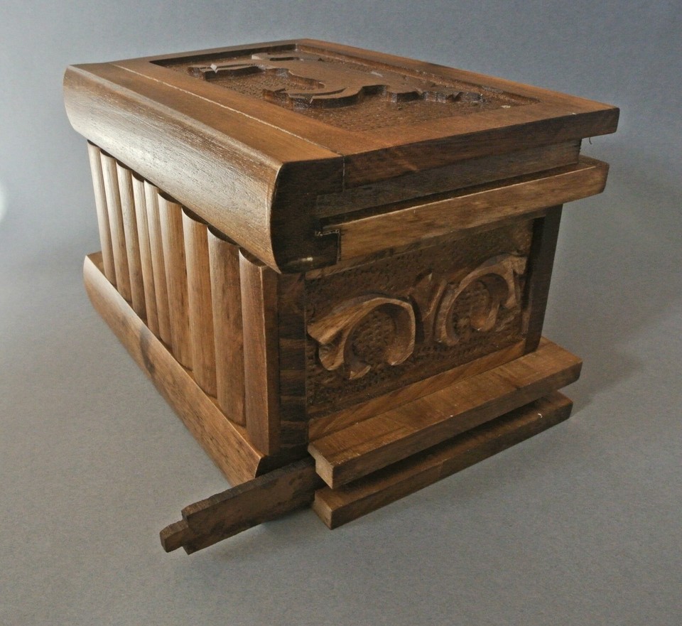 Handmade Wooden Puzzle Box, Magic Trick Case, Hand-engraved Horse Motif ...