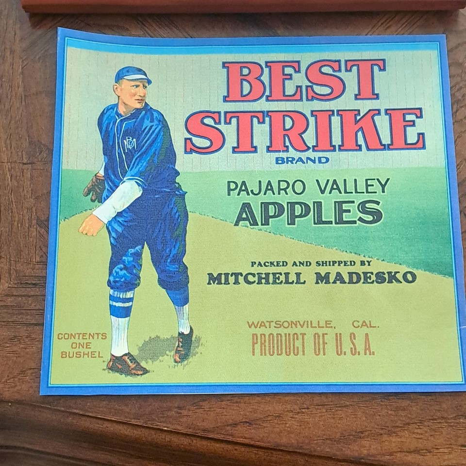 Safe Hit & Best Strike Advertising Labels Texas Vegetables Apples Blue ...