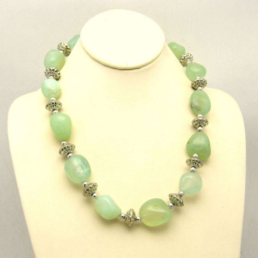Vintage Chunky Green Translucent Stone Beads Necklace Artisan Made ...