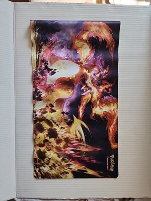 Pokemon Charizard Ultra Premium Collection UPC Play Mat Charizard Vmax ...