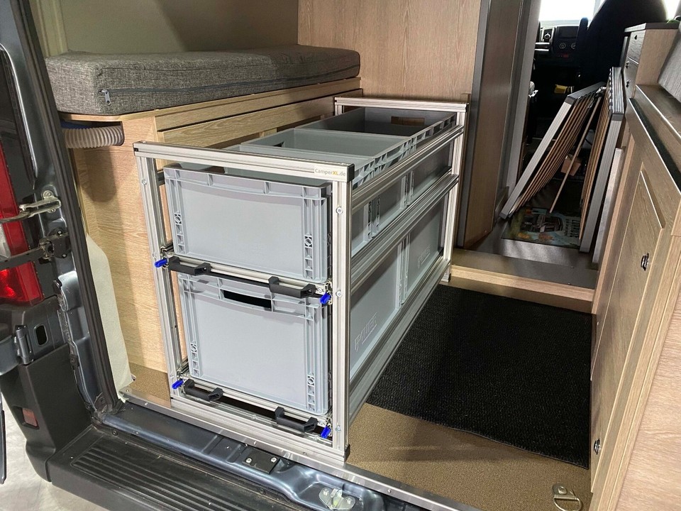 Heckauszug 2 Etagen - Pössl Summit Prime 600 & Pössl Summit 600 Plus ...