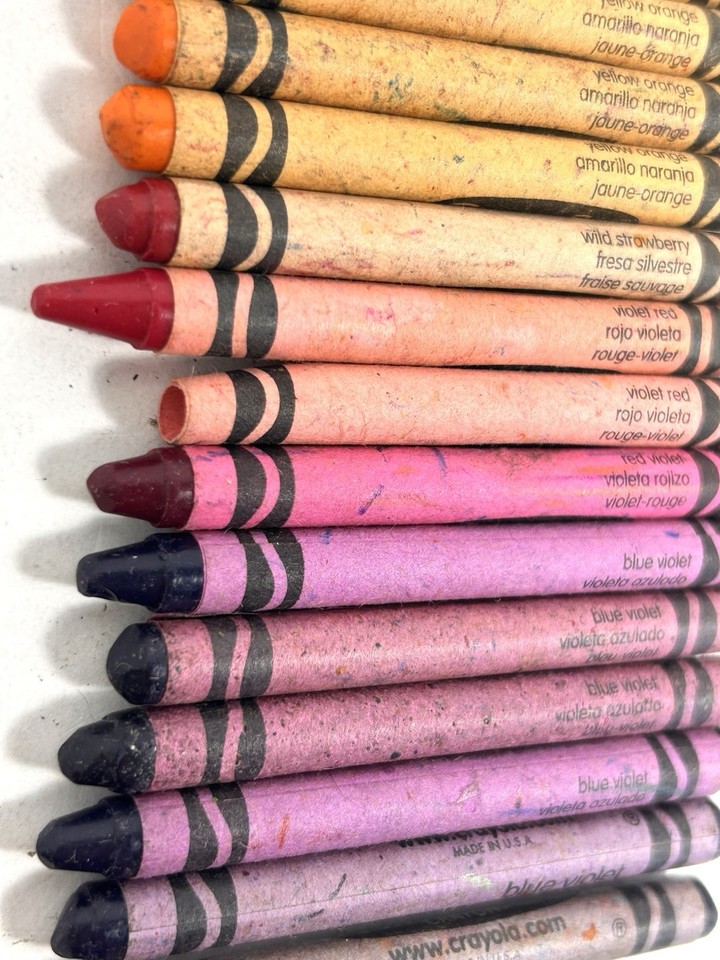 VTG Crayola Crayons Discontinued Lot (21) • Goldenrod Strawberry Blue ...