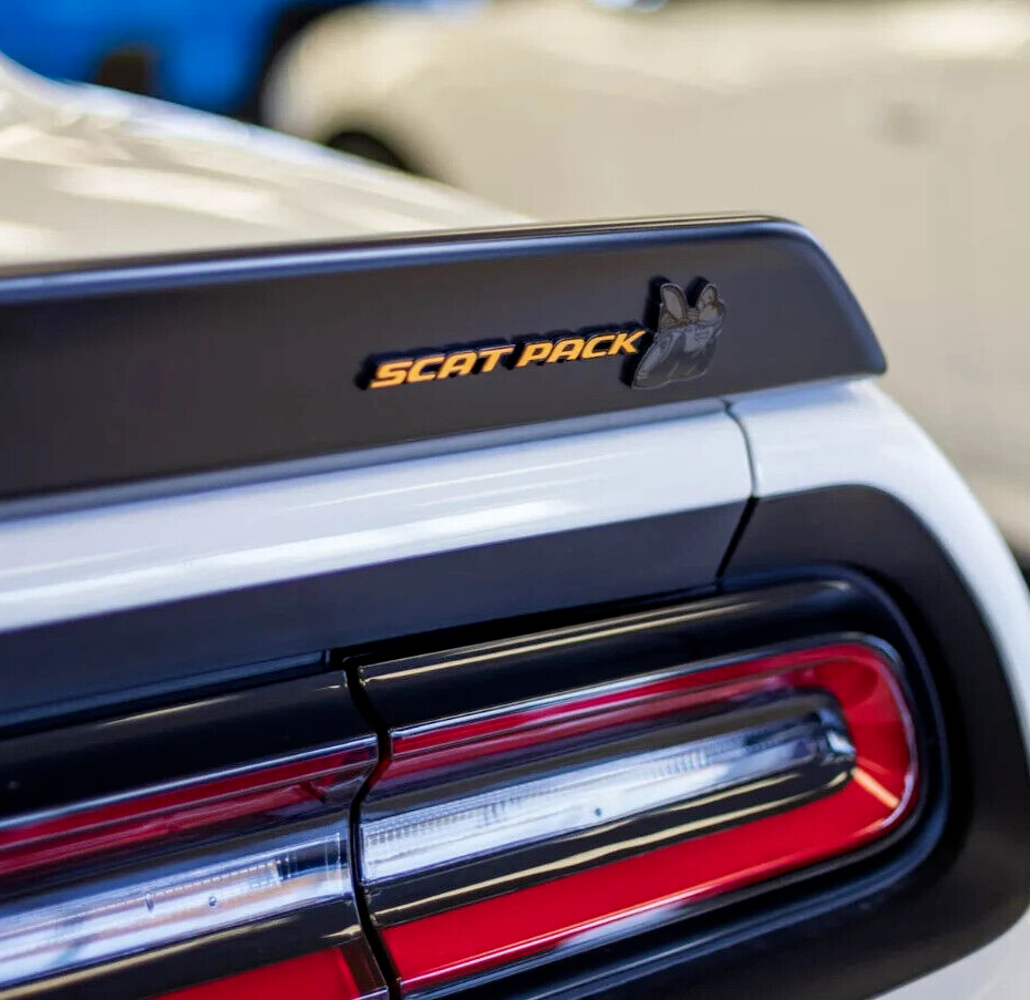 NEW 2022-2023 Dodge Challenger Hemi Orange "SCAT PACK BEE" Spoiler ...