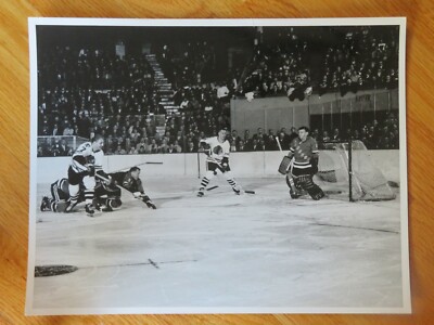60s CHICAGO BLACK HAWKS v NEW YORK RANGERS Bobby Hull Murray Balfour ...