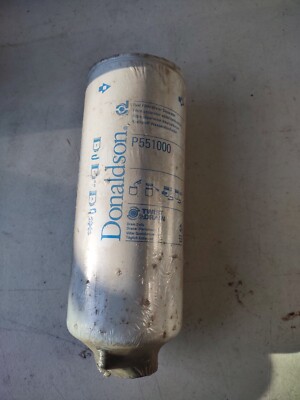 New Donaldson P551100 Lube Filter, (Replaces 2854750, 87803206) Free ...