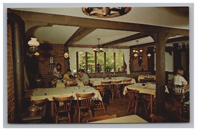 Postcard: IA Bill Zuber's Dugout Restaurant, Dinning, Homestead, Iowa ...