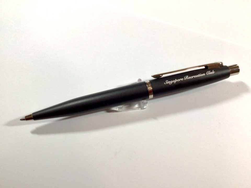 TWO VINTAGE SHEAFFER BALL POINT PENS. | eBay UK