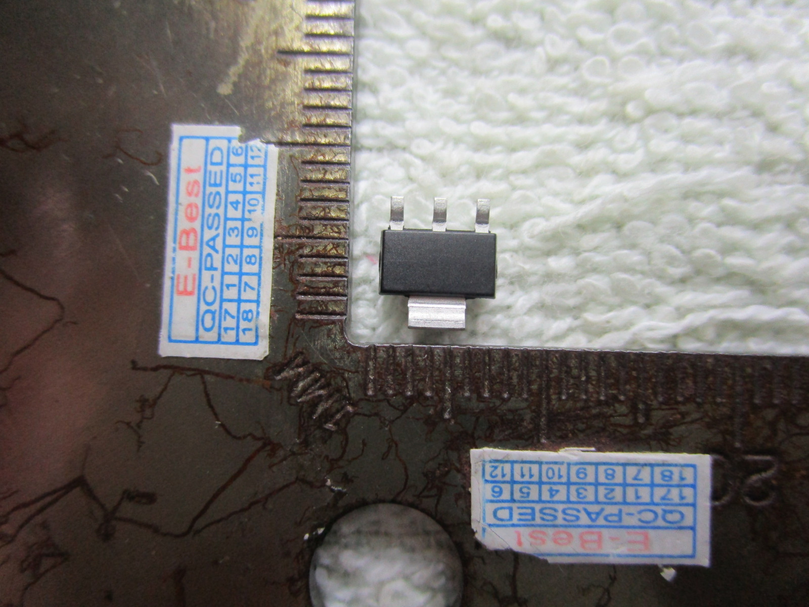 100pcs LD1117-3.3V LD33 LD1117S33TR SOT223 Transistor | eBay