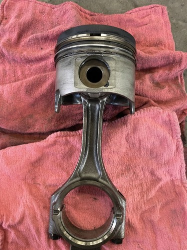 Looking for a picture and the difference of the LB7 and the later style ...