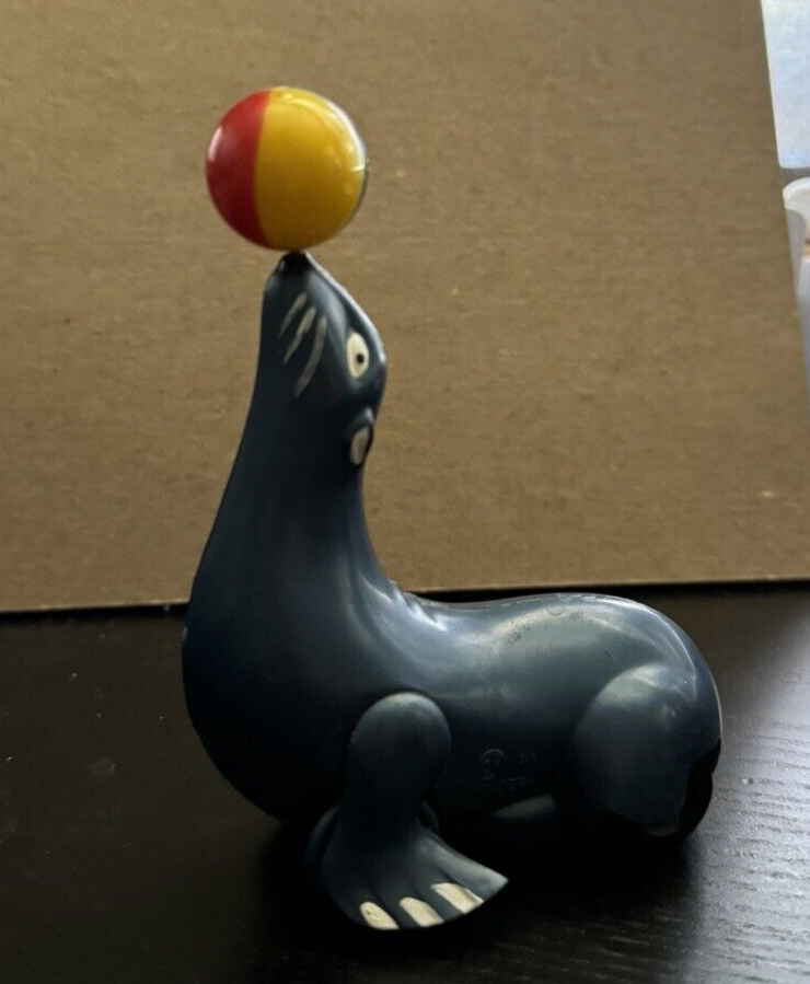 Vintage KADER- Plastic toy Circus Seal with Ball | eBay