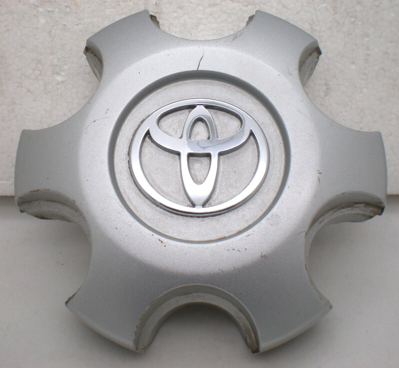 2005 - 2015 Toyota Tacoma 4Runner Silver OEM Center Cap P/N 42603-AD060 ...