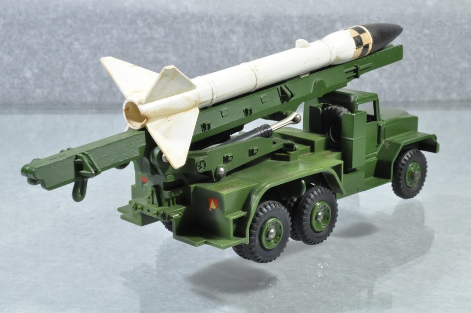 BL689 Dinky Toys GB #665 Honest John Missile Launcher A+/b | eBay