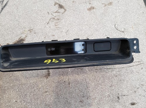 TOYOTA HILUX CLOCK DIGITAL DASH CLOCK, NON TEMPERATURE TYPE, 03/05-08/ ...