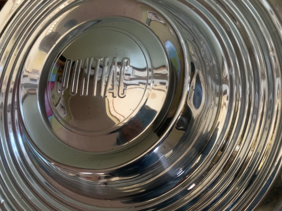 1955 Pontiac 15" Full Wheel Hubcap – Original OEM – Chieftain Star ...