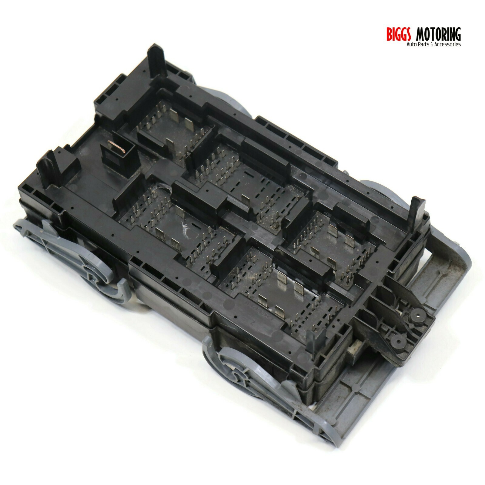 2010-2013 Chevy Silverado 1500 Engine Fuse Box Junction Relay 22798215 ...