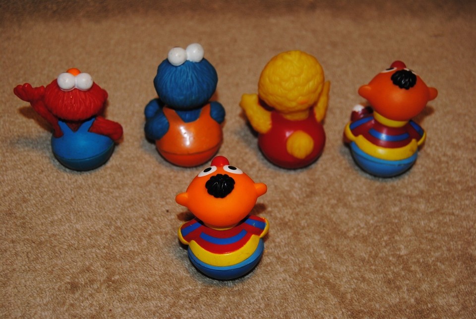 5 Old Sesame Street Weeble Wobble Figures Ernie Bird Cookie Elmo Tyco ...