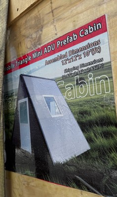 Luxury Mobile Triangle Mini ADU Prefab Cabin 12'x12'x10' LOCAL PICK UP ...