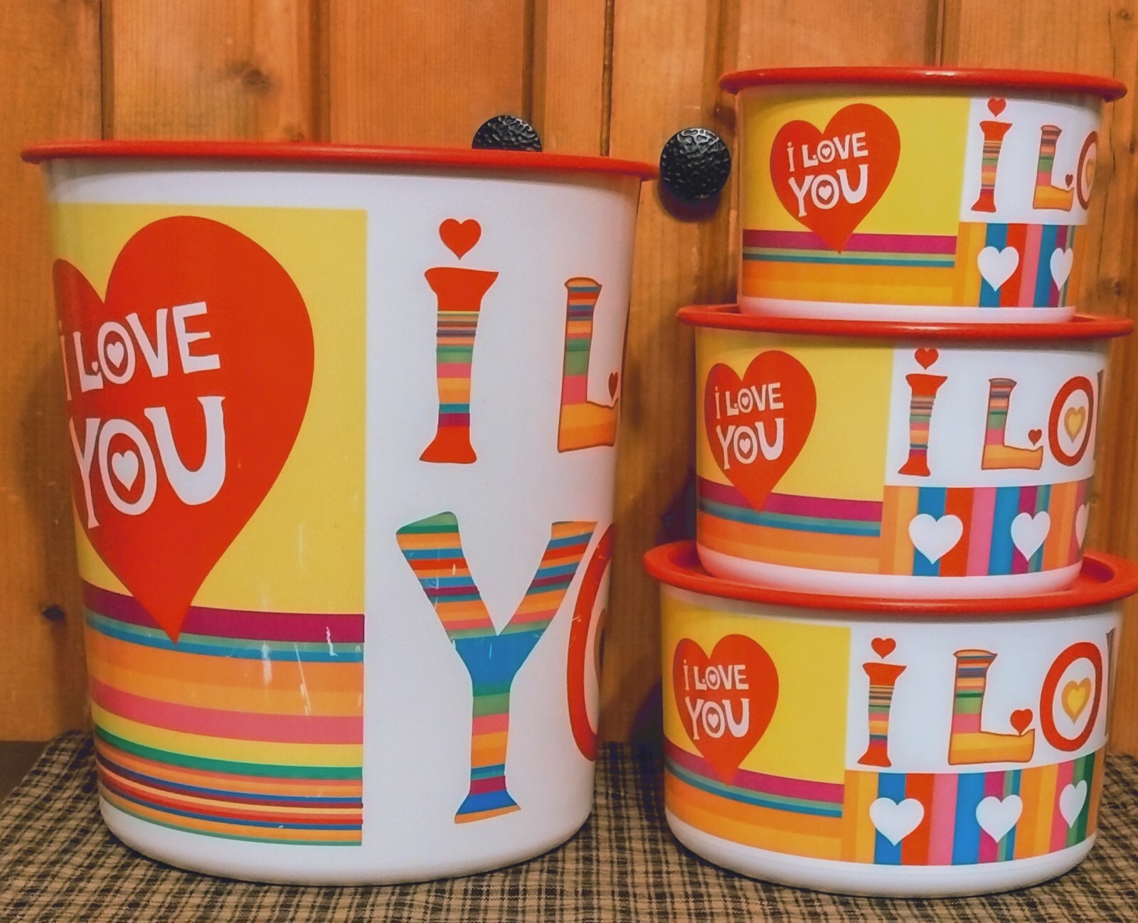 TUPPERWARE I Love You OneTouch canister set w/lids MULTICOLOR Hearts ...