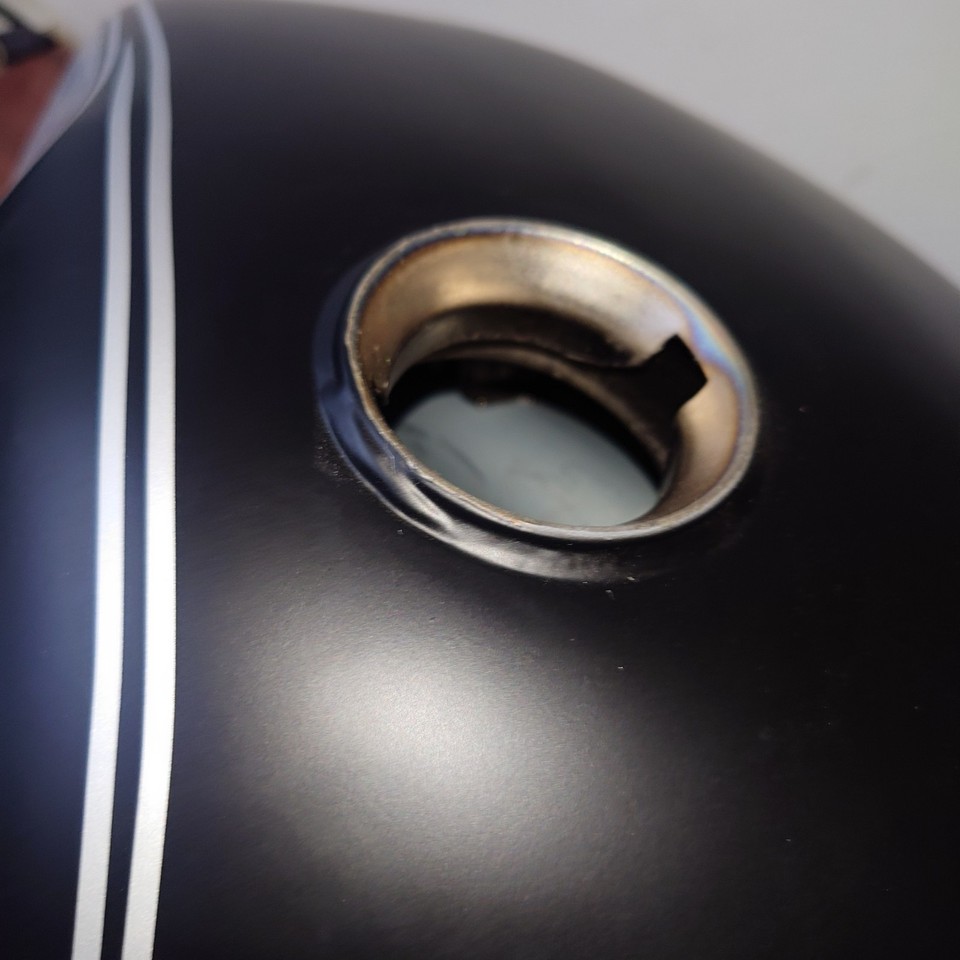 Mutt Motorcycles - Mastiff GTSR FSR Petrol Fuel Tank - Matt Black ...