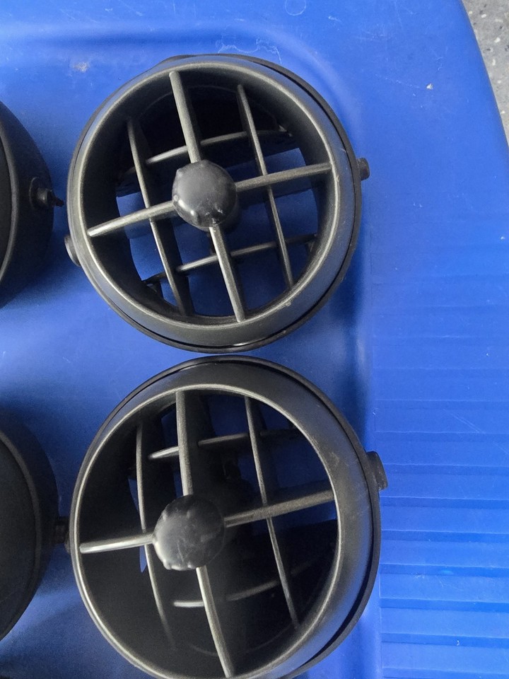 03-07 Hummer H2 Dash AC Vent OEM Full Set 6 Vents | eBay