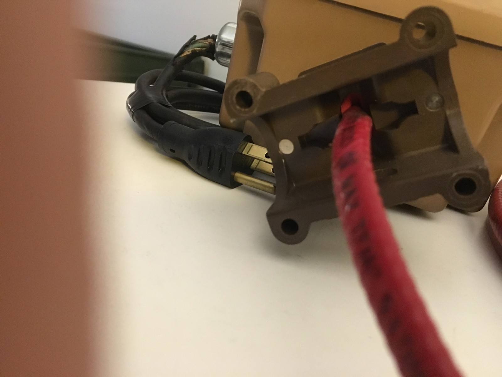 Raychem Polymatrix Junction box mdl. PMJ-1 with 17ft. 5 watts per ft ...