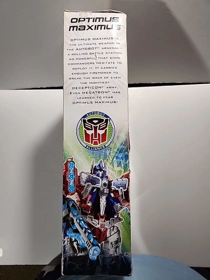 Transformersprime Cyberverse Optimus Maximus Action Figure Holds Up To ...