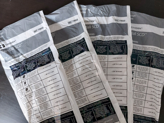 Kendall SCD Express Sleeves Medium knee length 73022 COMPRESSION LEG ...