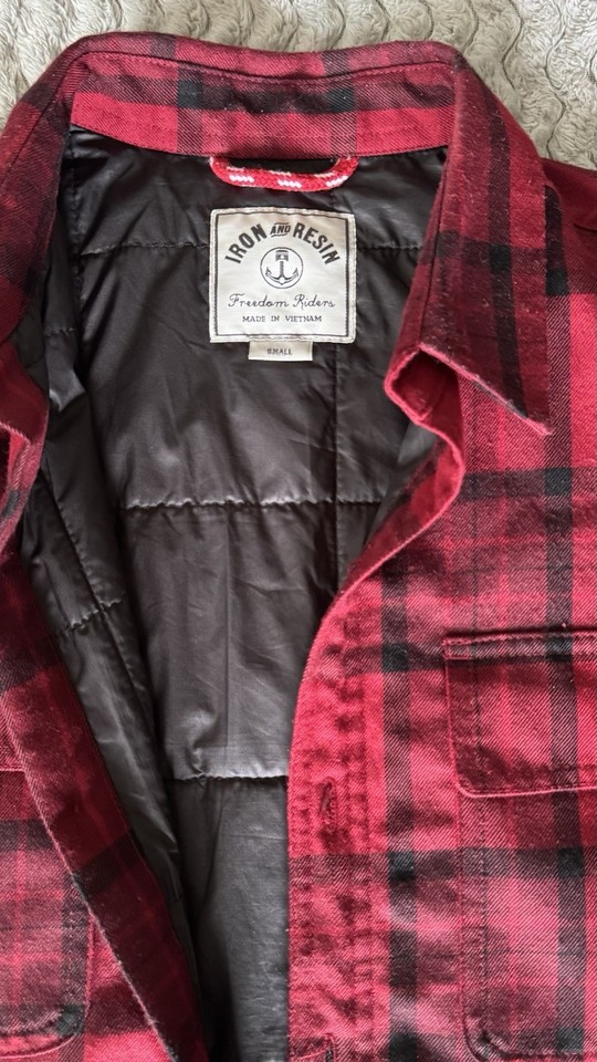 Iron & Resin Jacket Mens Small Red Checkered Coat Warm | eBay