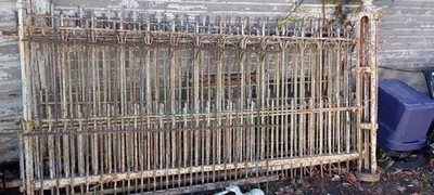 7-8 Ft long By 3 1/2 Ft Tall Antique Cemetery Fencing - 5 Ft Gate And ...