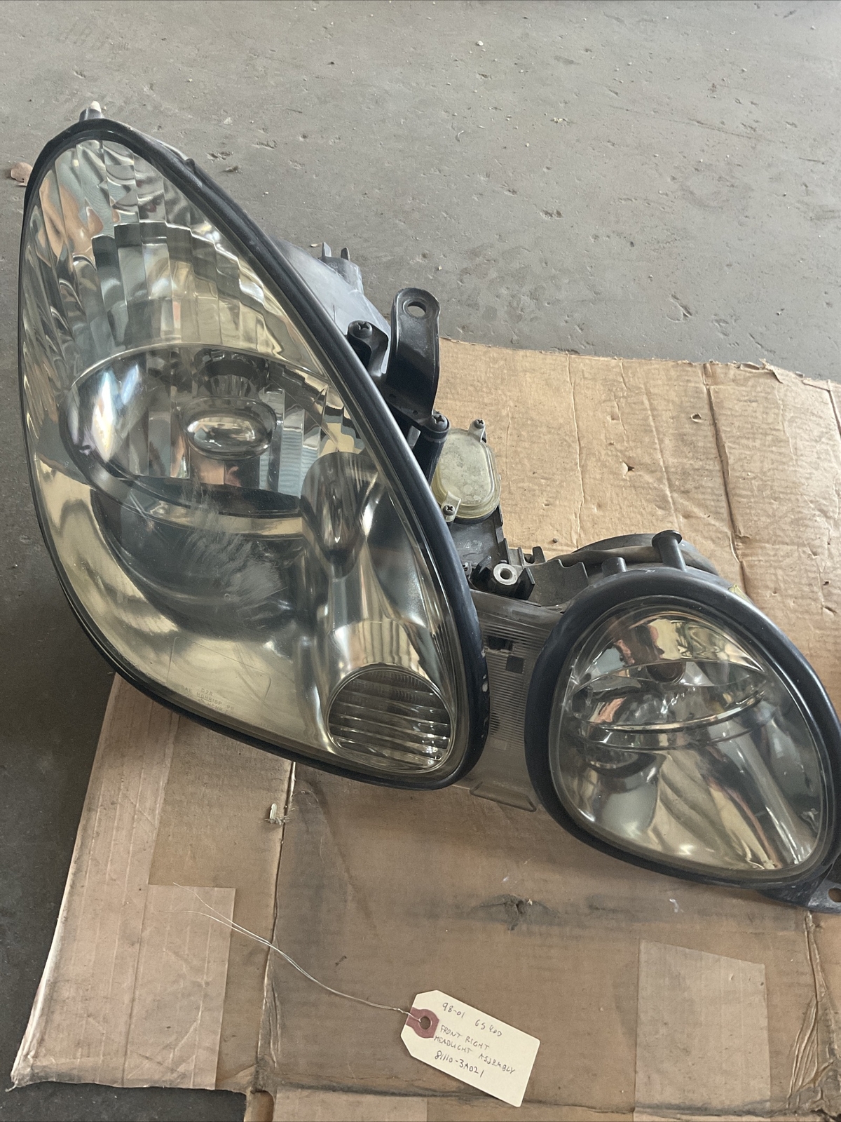 98-01 Lexus GS400 Front Right Headlight Assembly 81110-3A021 | eBay