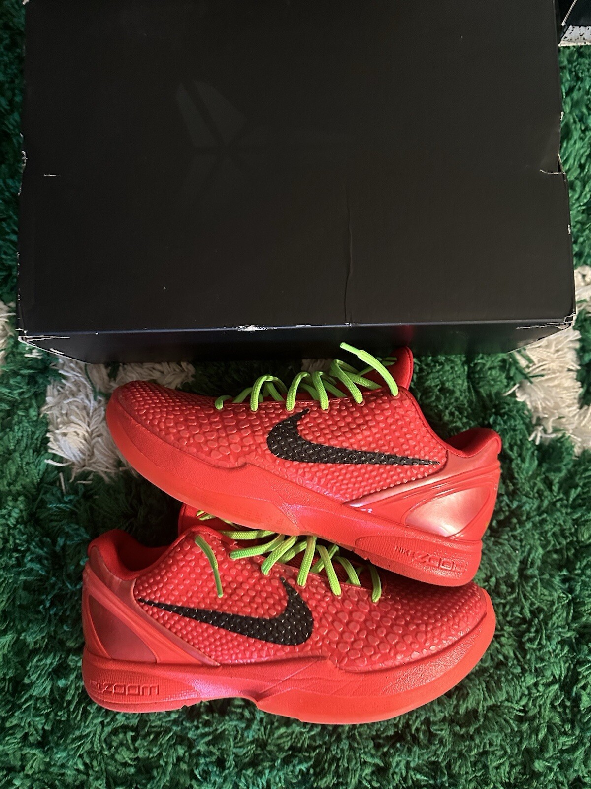 Size 10.5 Kobe 6 Protro Reverse Grinch - Gem