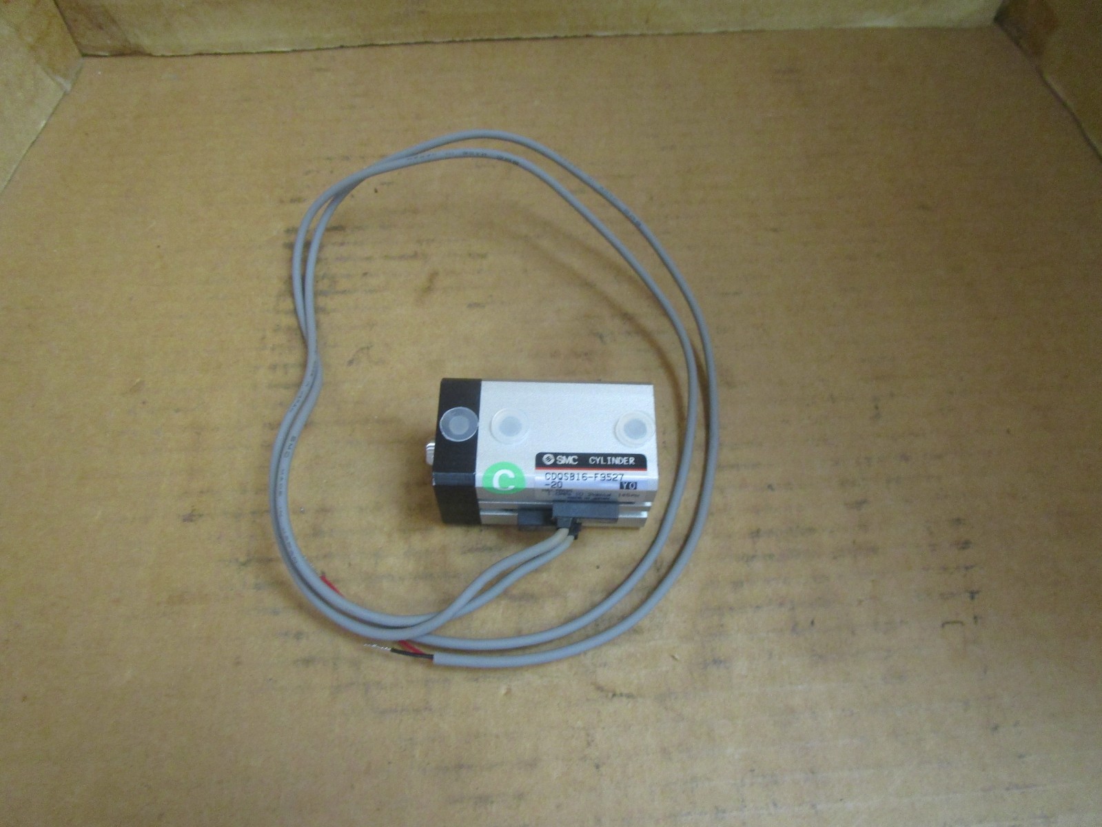 SMC Cylinder CDQSB16-F9527-20 CDQSB16F952720 w. Reed Switch D-F9BV New ...