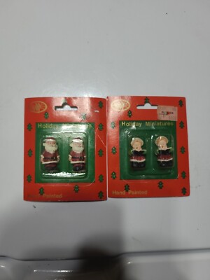 WWT Holiday Miniature | eBay