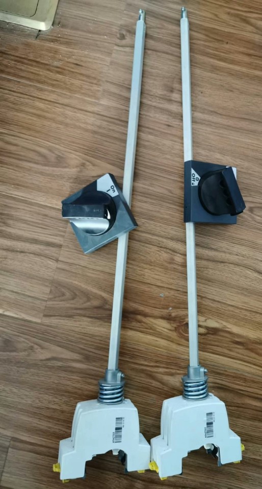 1Pcs Schneider A9A27005 Welcome counteroffer | eBay