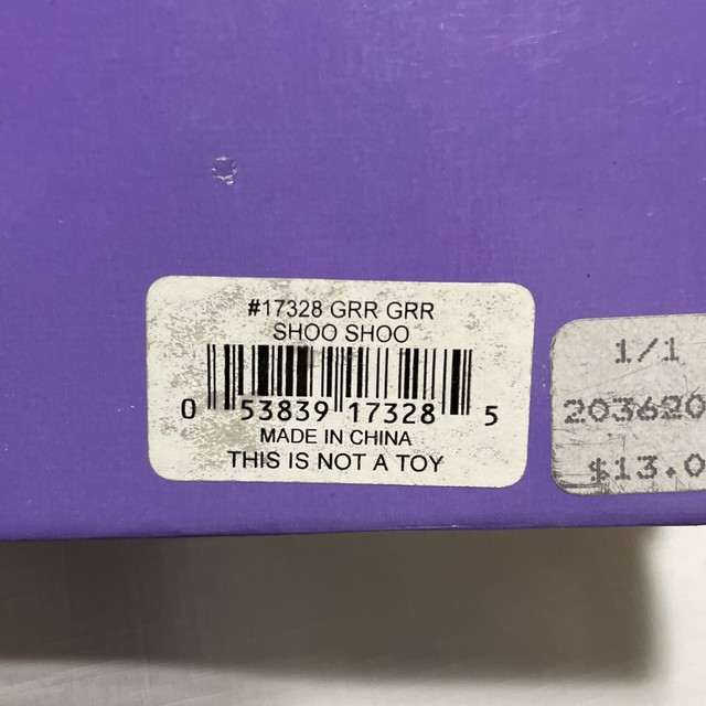 Willow Hall Collectibles Shoo Shoo Miniature Shoe - GRR GRR Tiger SS09 ...
