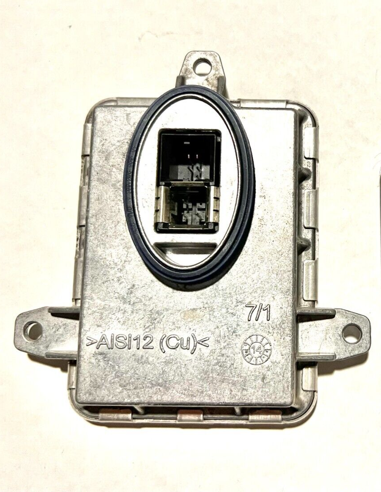 OEM BMW 7317408 Xenon Ballast Control Unit Module F30 F32 F35 M3 M4 X3 ...