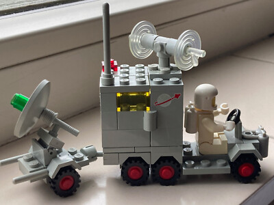 Lego Space 894 Mobile Tracking Station, Non-US Version of 452 | eBay