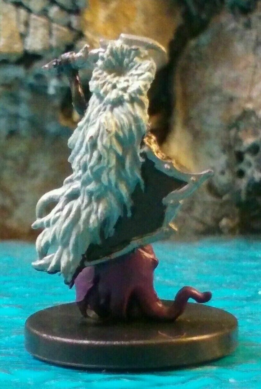 Drow Cleric of Lolth - Harbinger - Dungeons and Dragons Miniature (DDM ...