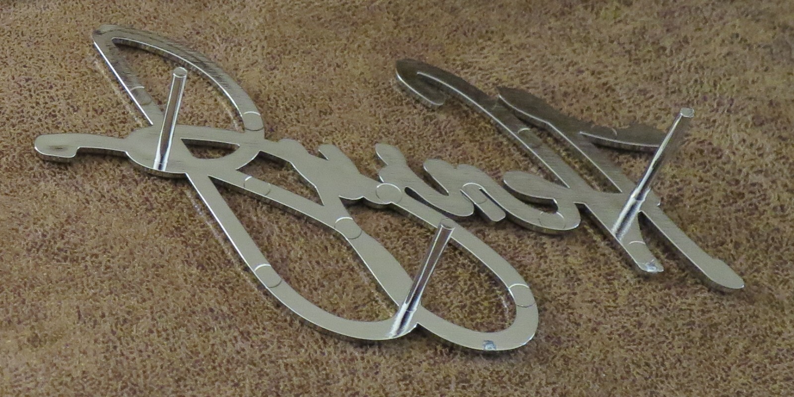 Kaiser Henry J Script Emblem Hood Dash | Precision Plastic Chrome | 1 ...