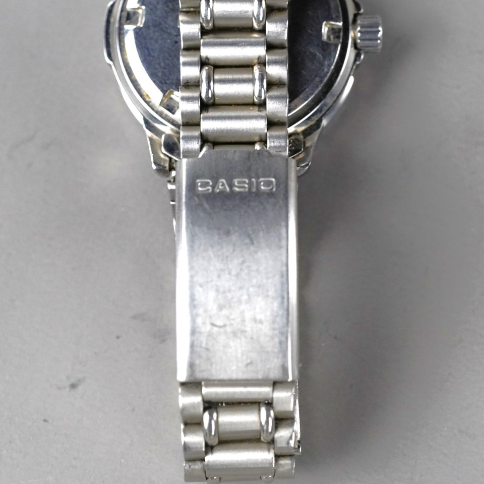 Casio Vintage Moon Phase Diver Women's Watch 32mm Silver LD-717 New ...