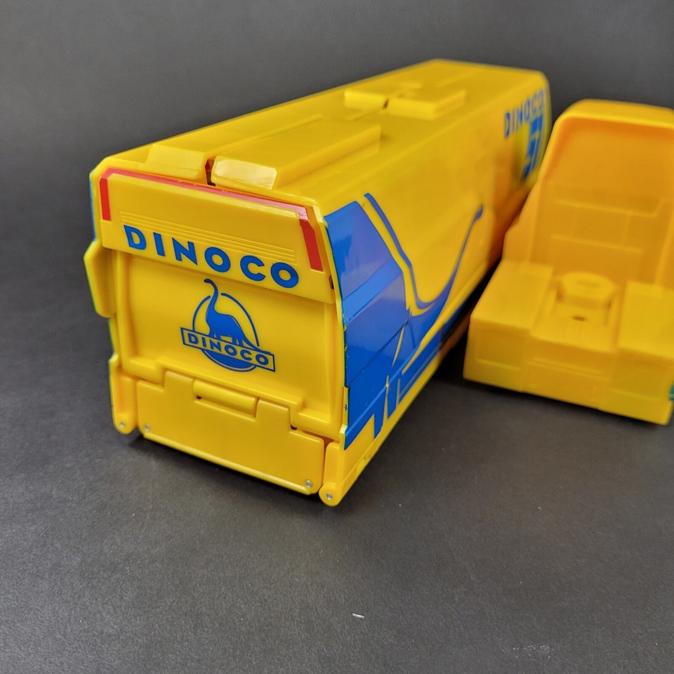 Disney Pixar Cars Cruz Ramirez #51 Dinoco Transporter Hauler Semi Truck ...