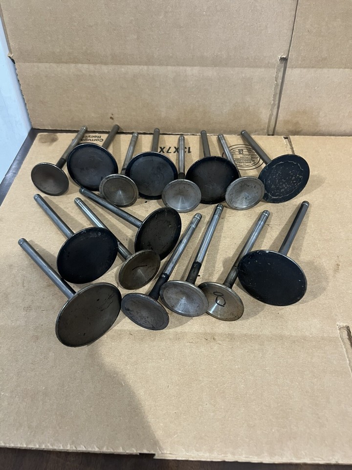 CHEVROLET PERFORMANCE TITANIUM Intake & Exhaust Valve 2.020 LS7 ...