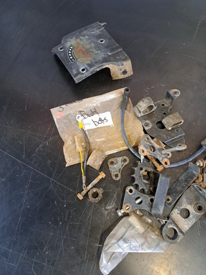 KAWASAKI KLT250C KLT 250C 250 PRAIRIE HARDWARE MISC BOLTS Cover Bracker ...