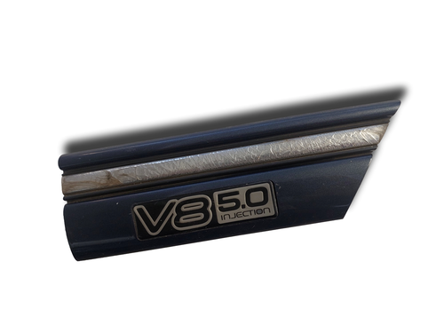 RH Drivers side v8 guard badge VN VP VG VQ v8 ss calais hdt hsv N170 ...