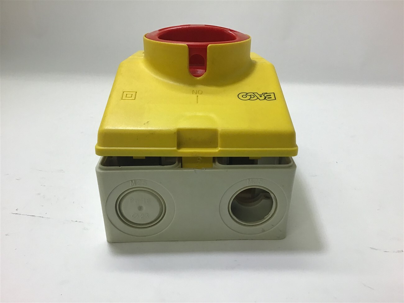 Baco 172000 Iec 60947-3 25 Amp Switch | eBay