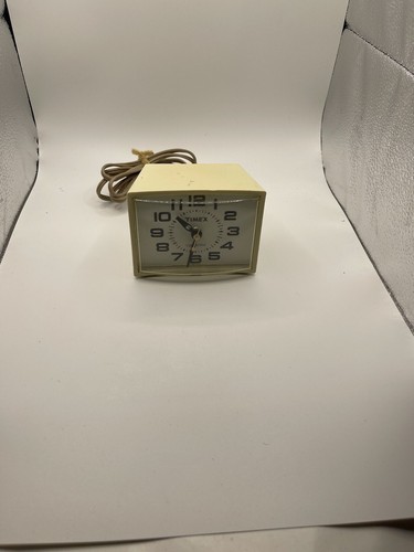Vintage Timex Alarm Clock Second Hand Buzzer Ivory Plastic Model 7299 ...