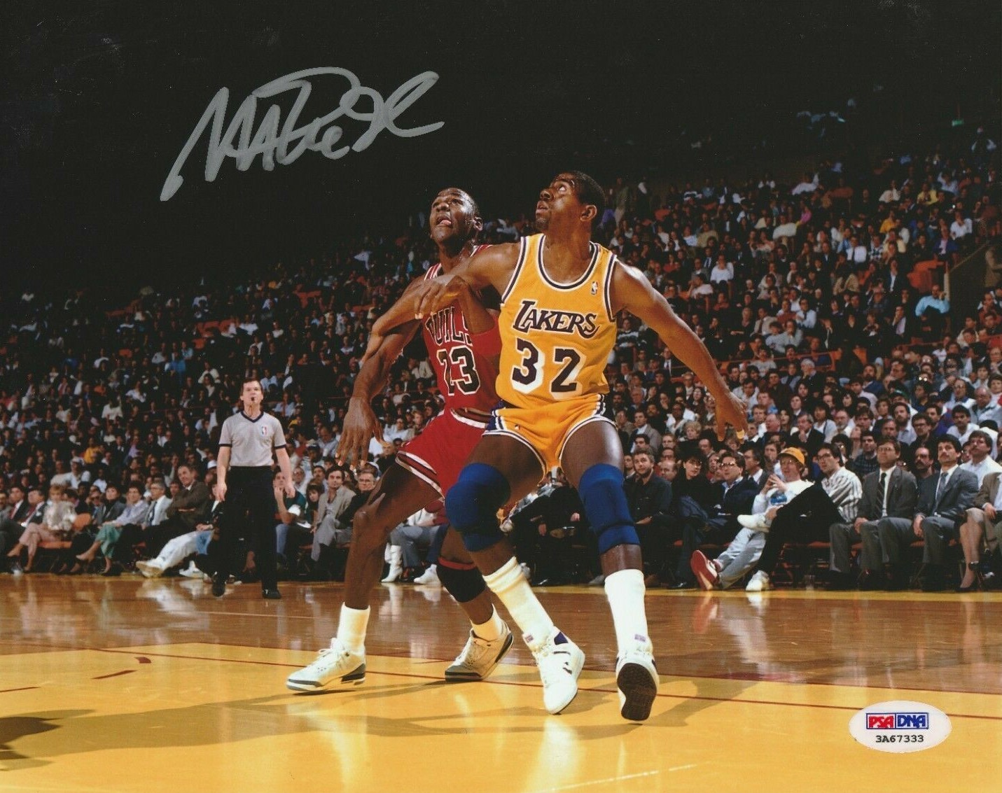 Michael Jordan | Autographed Baketball Memorabilia & NBA Merchandise