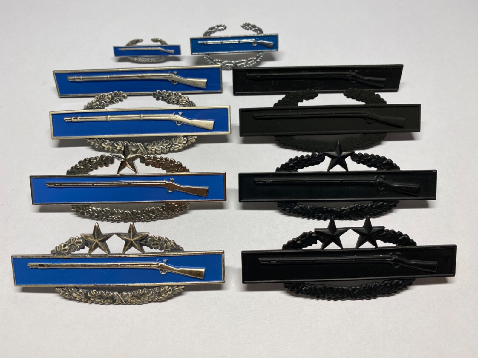 U.S. ARMY, EXPERT AND COMBAT INFANTRYMAN BADGES, CIB, GROUPING OF 10 ...